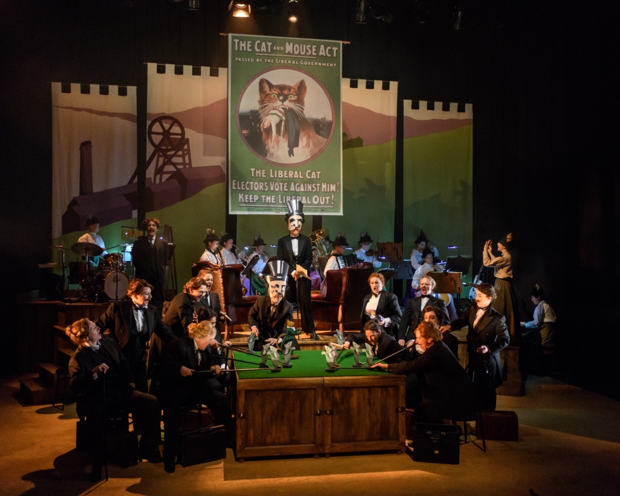 Planet Hugill: Rip-roaring fun: Elena Langer's Rhondda Rips It Up!