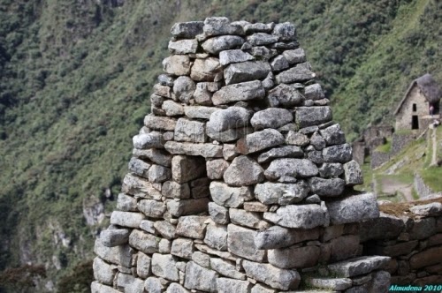 RAYMI LLAJTA - FIESTA DEL PUEBLO: LAS COLCAS Y EL ALMACÉN DE SEMILLAS ...