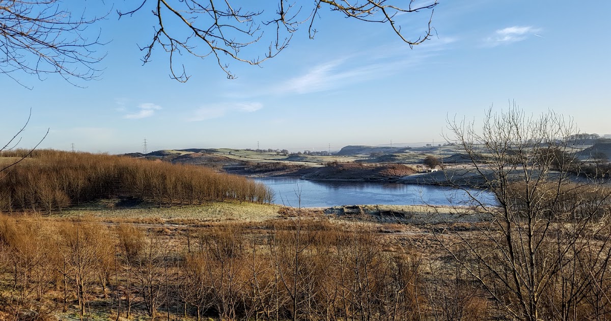 Neil's Hillwalking Exploits: A new year- Neilston Pad