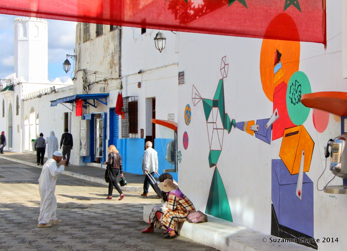 THE VIEW FROM FEZ: Moroccan Photo Essay: The Art of Assilah