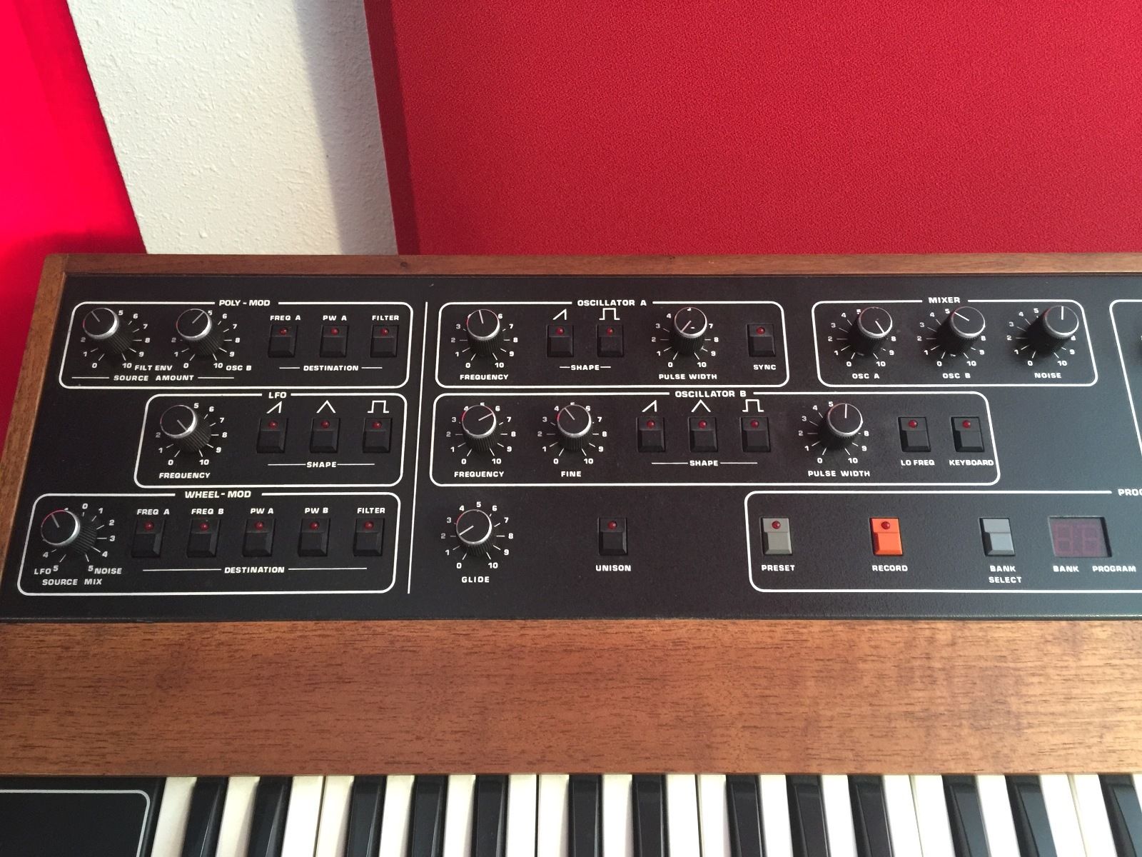 MATRIXSYNTH: Sequential Circuits Prophet 5 Rev 3.3 w/Midi Analog ...