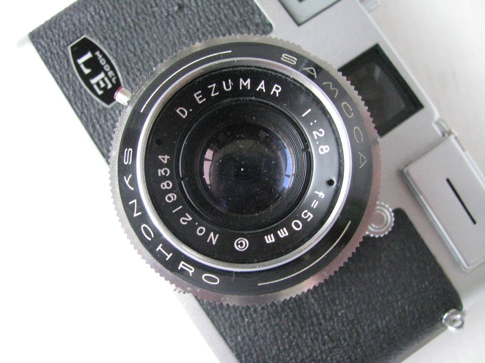 Analogkamera - A virtual photomuseum: Samoca 35 Model LE