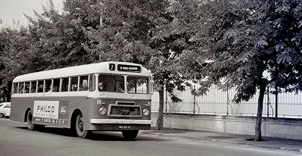 Fotos da cidade com machimbombos clássicos (e alguns reclames) - por ...