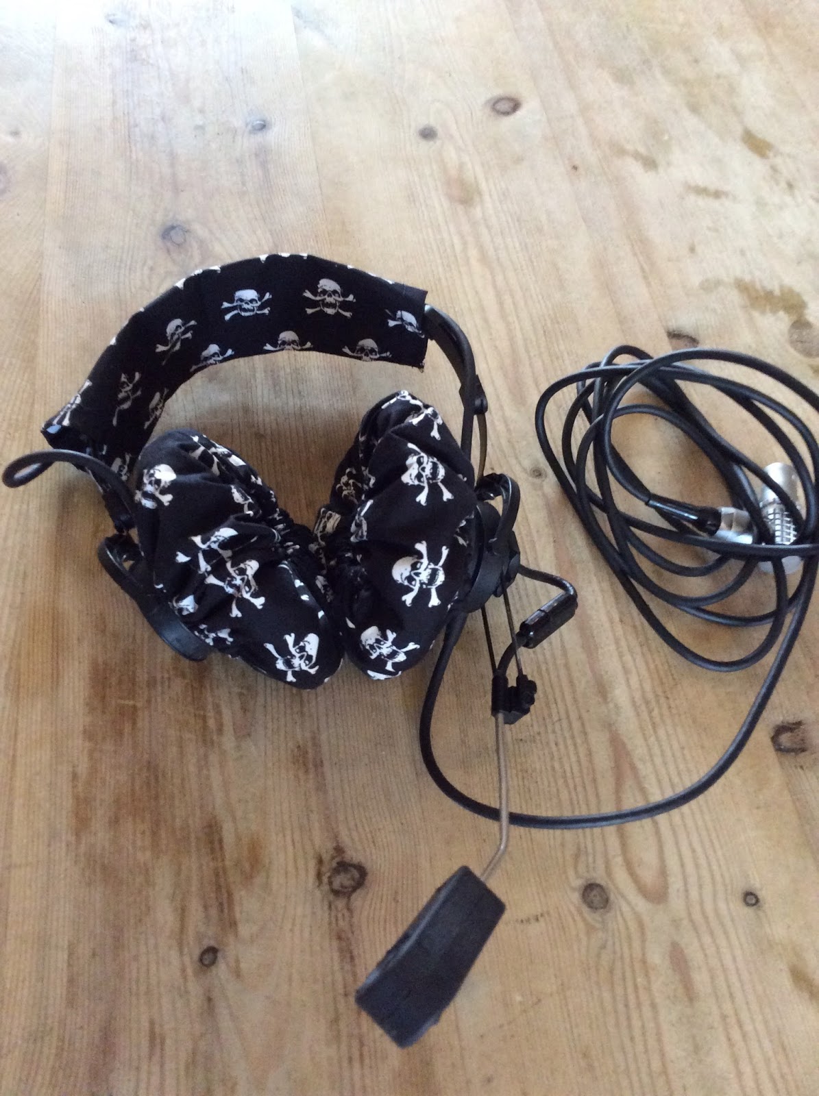 March 2018 - Headset covers supporting heroes Blog