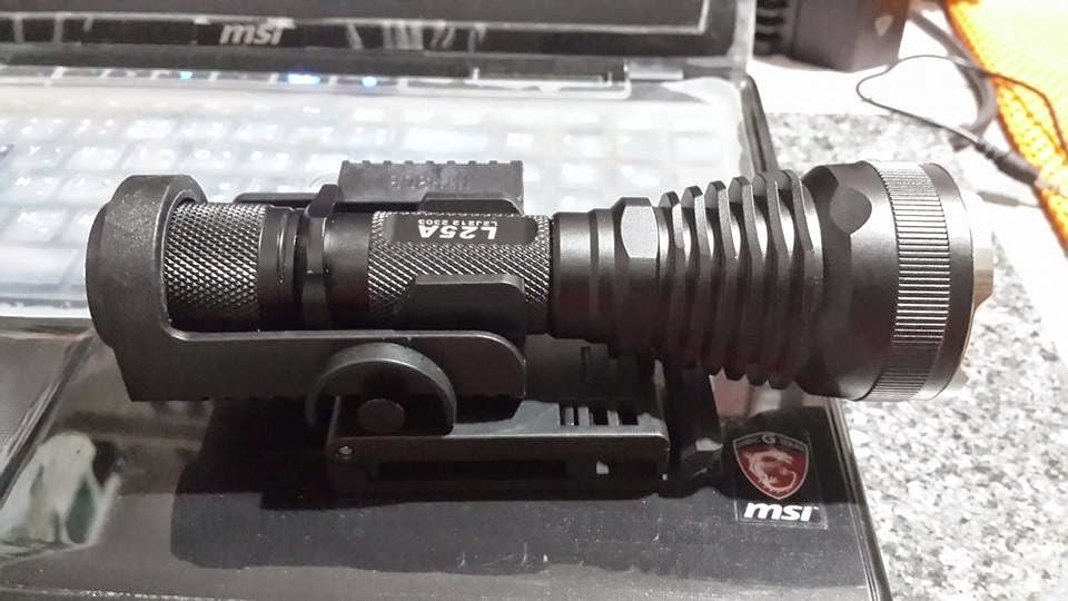 Sun Flashlight จำหน่าย ไฟฉายประสิทธิภาพสูง: ซองไฟฉาย Nitecore NTH30B