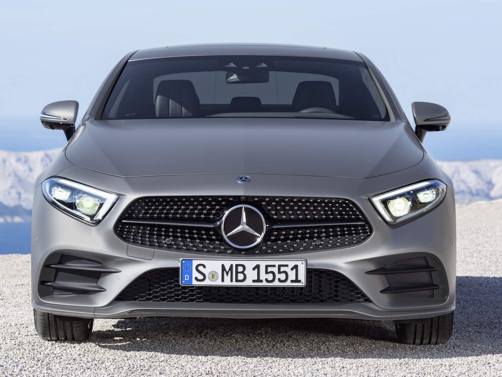 Mercedes CLS 2019 é apresentado em Los Angeles - vídeo