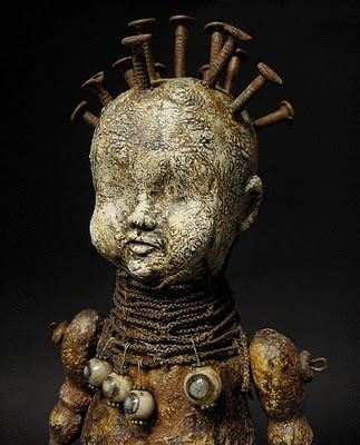 Kueponi: Los engendros-arte de Shain Erin