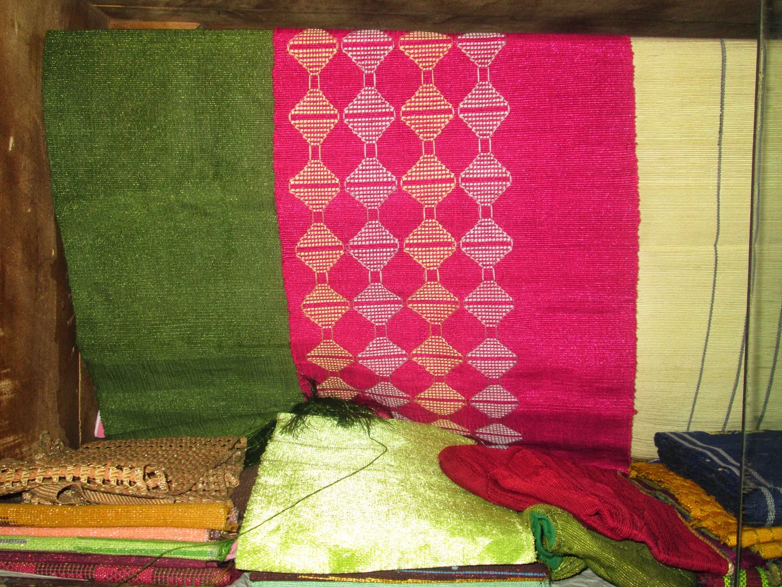 Contemporary Fashion: The Beauty of Aso-Oke Fabrics