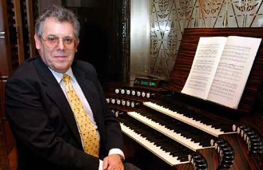 .: Photo Finish :.: April 2011