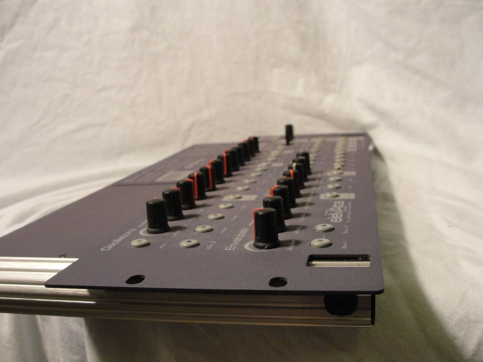 MATRIXSYNTH: RedSound Elevata Rack Mount Synthesizer [Ultra-Rare 1 of ...