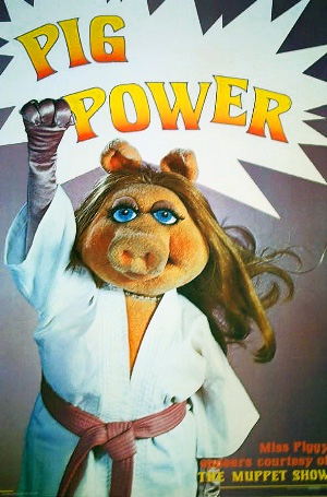 Sonoma Nail Art: PIG POWER