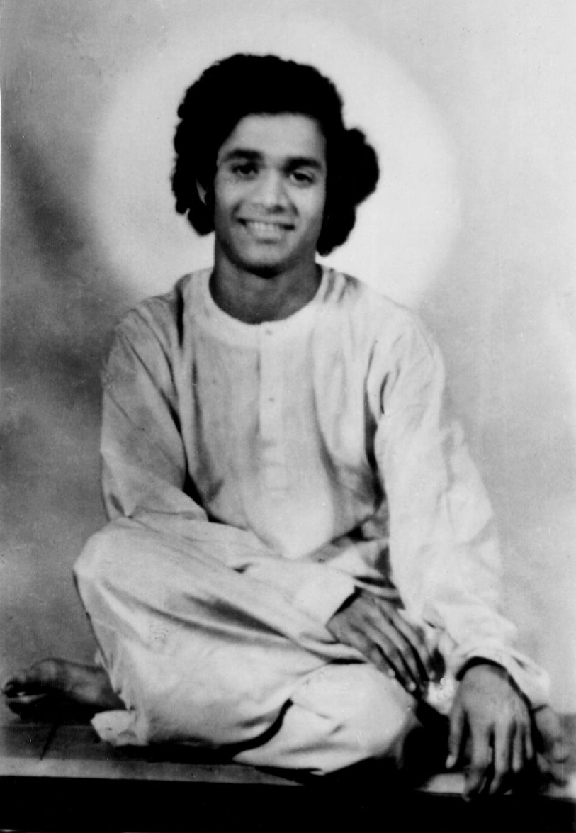SATYA SAI BABA PHOTO GALEARY: SATYA SAI BABA MEMORABLE PHOTOS