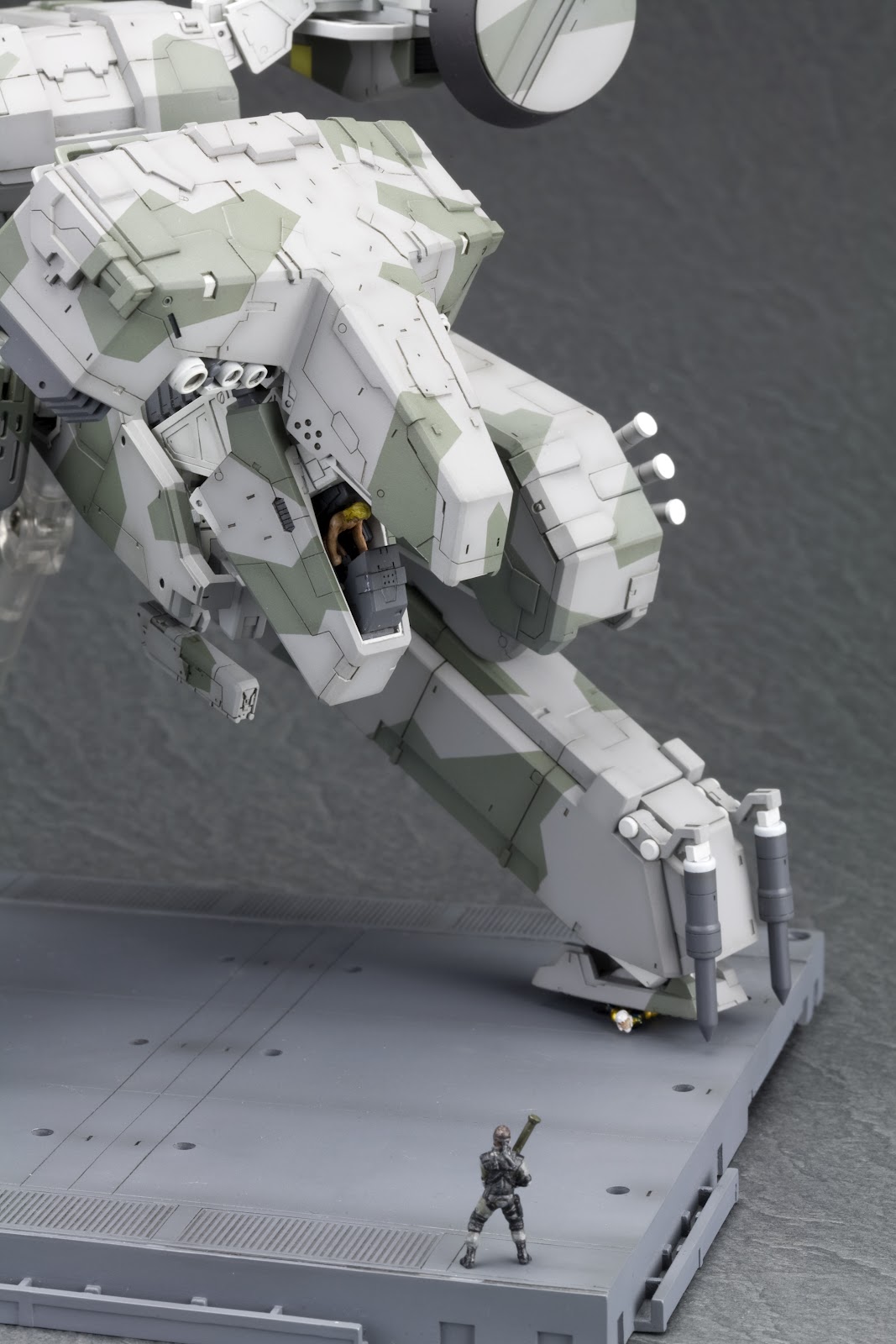 TheAngrySpark: Metal Gear Rex comes home