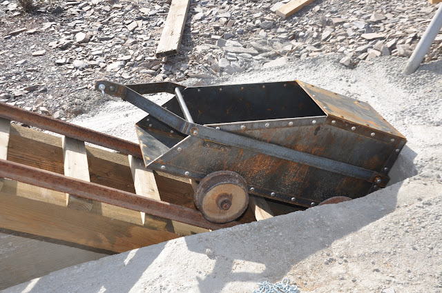 Restoring Historical Mining Equipment: (13) Constructing A Mining Ore ...