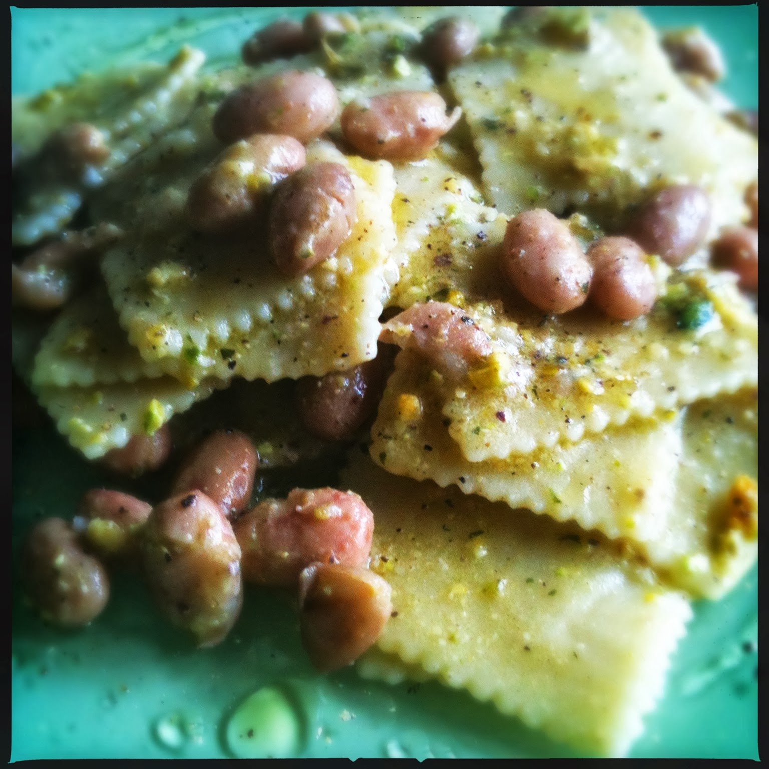 La cucina alchemica di Yaya: Tacconi con fagioli, pesto di pistacchi e ...