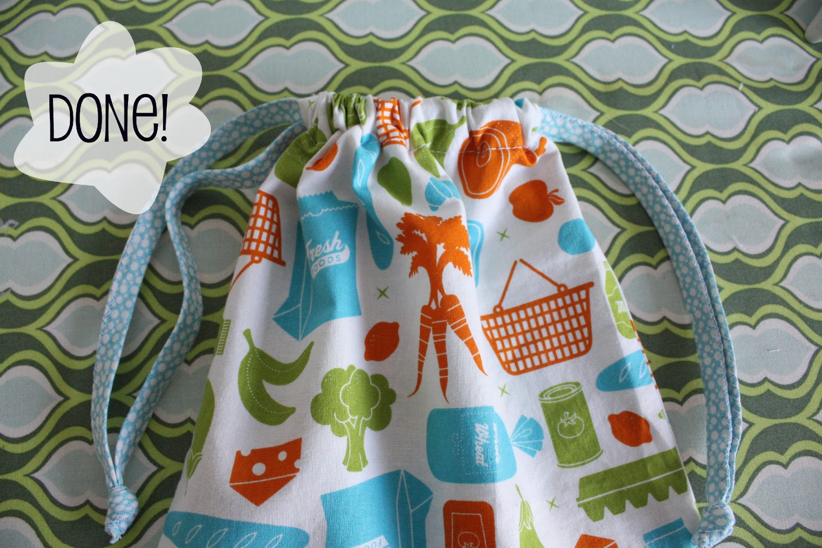 Nicole at Home: Tutorial: Double-drawstring bag