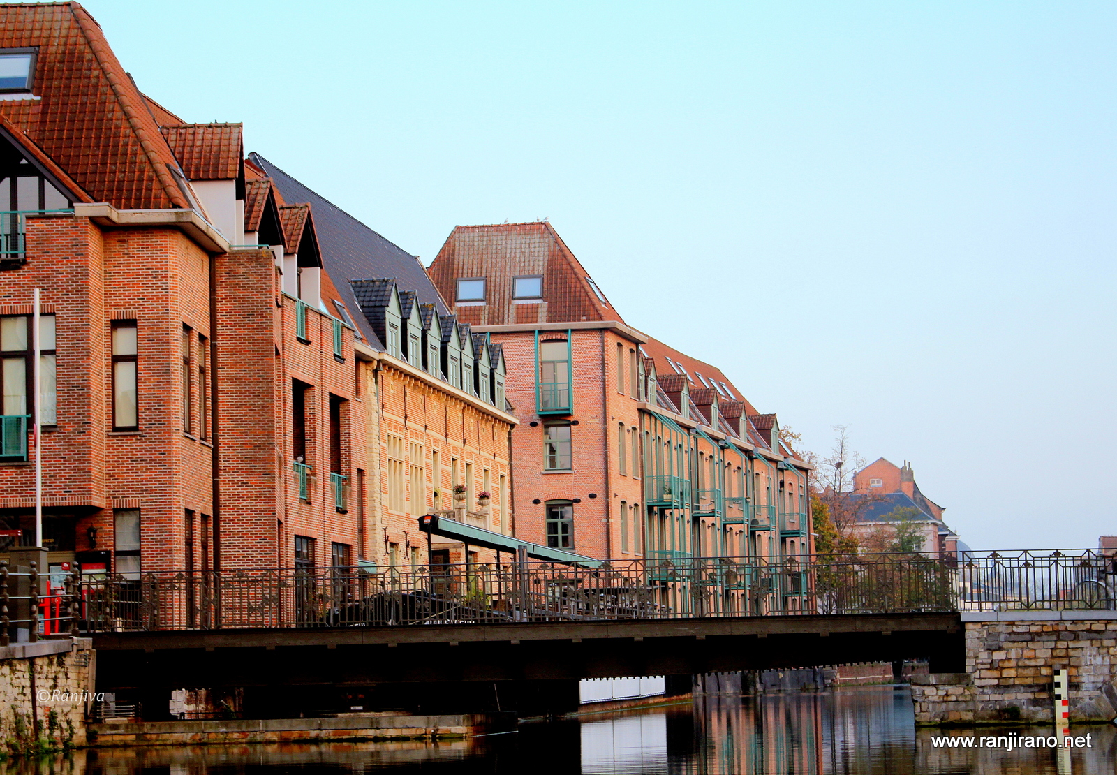 Malines, la pittoresque... petite ville de Flandre... [Mechelen ...