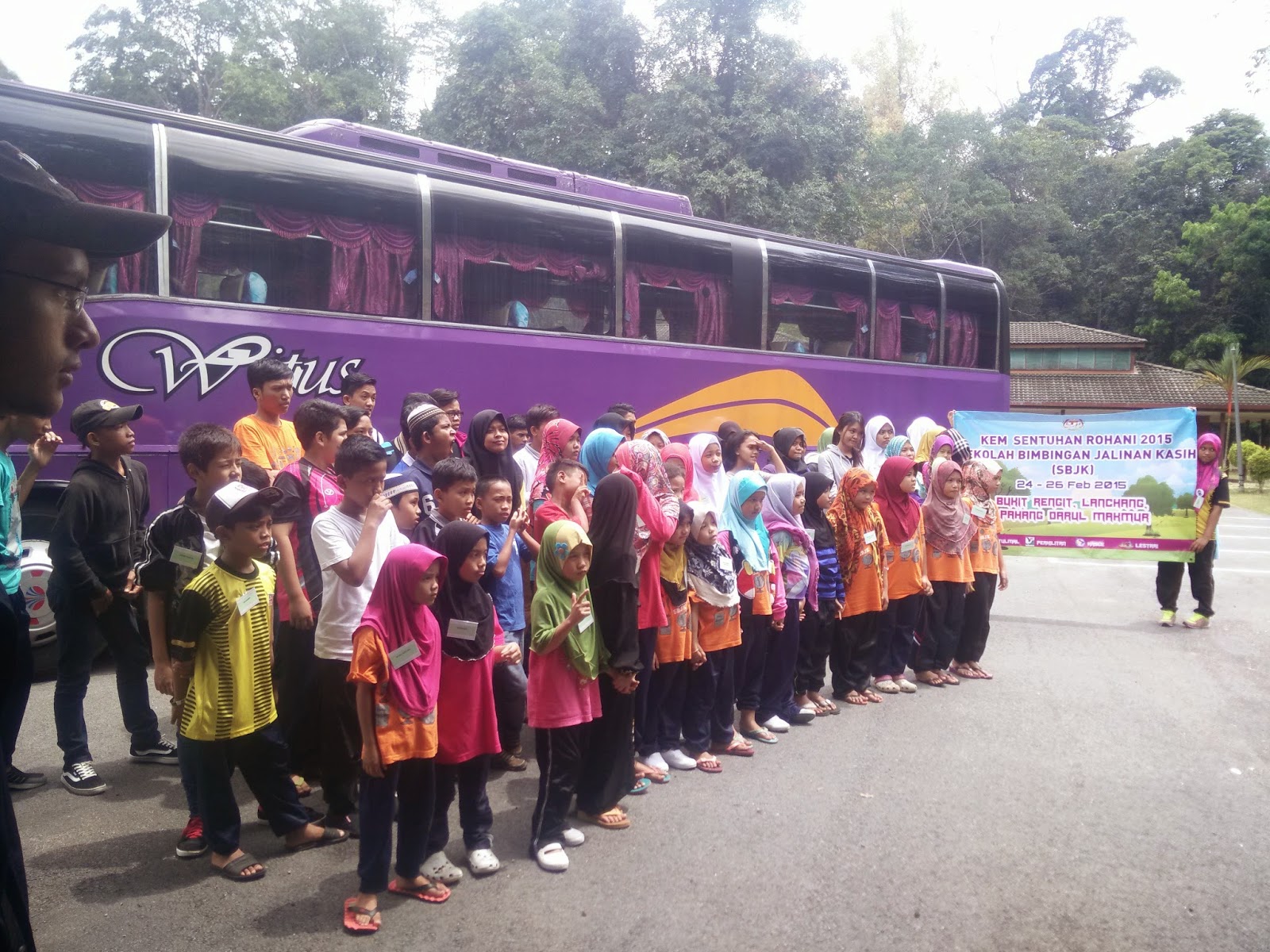 SEKOLAH BIMBINGAN JALINAN KASIH : KEM SENTUHAN ROHANI SBJK 2015