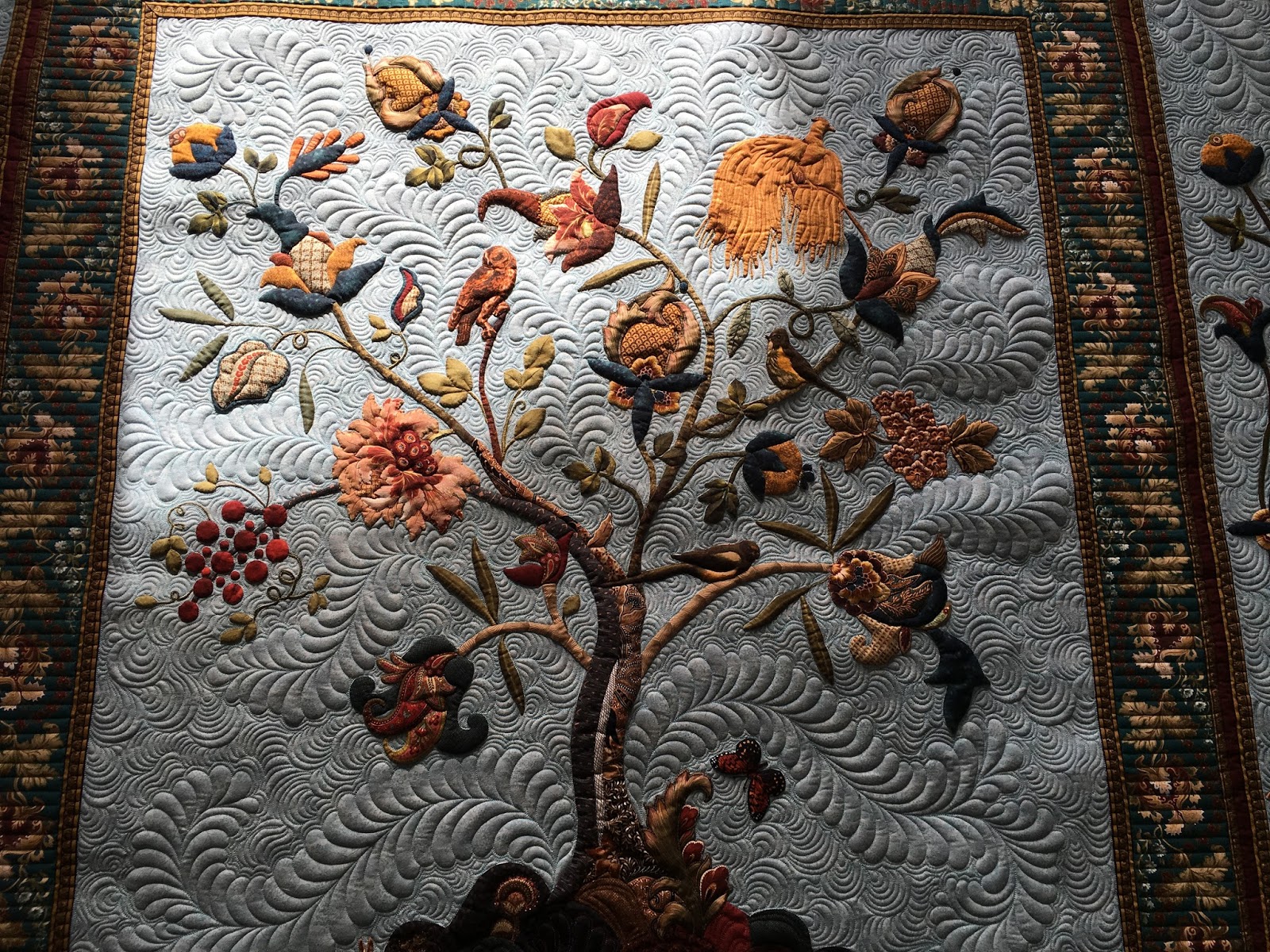 Sewing & Quilt Gallery: New Client Quilt - The Tree of Life