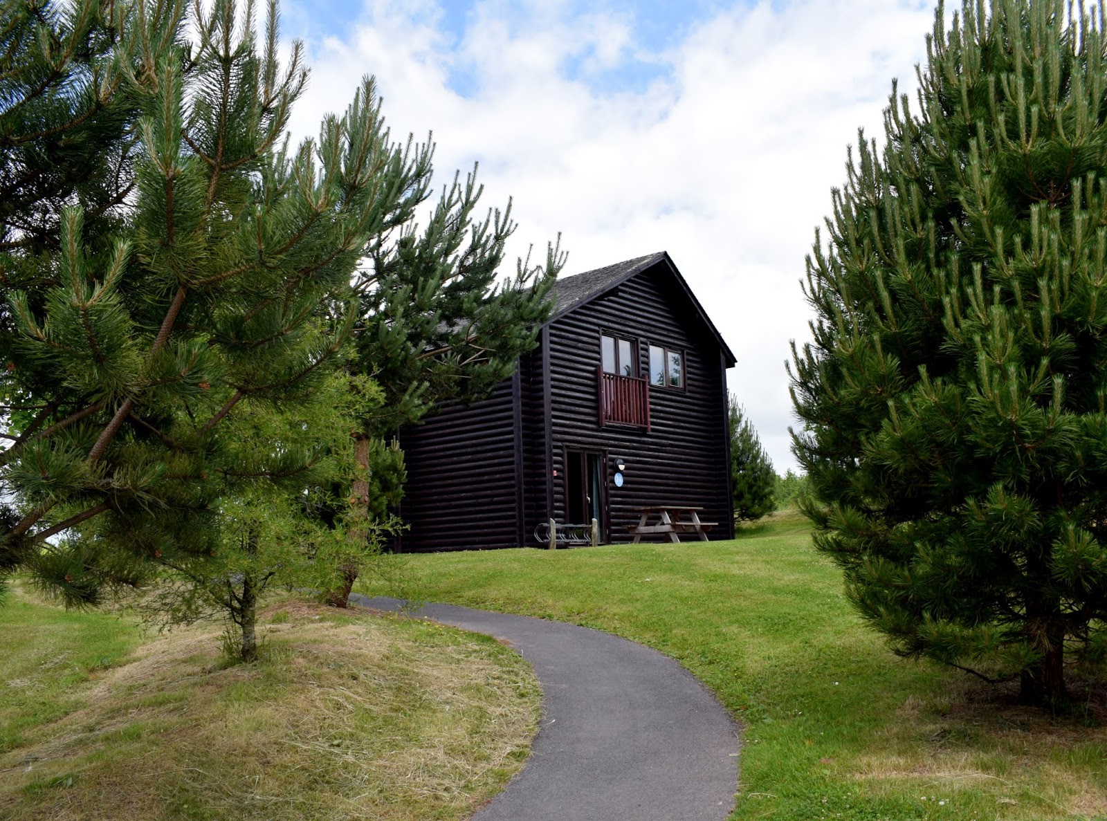 Tantrums To Smiles: The Ramsey Lodge at Bluestone Wales **REVIEW**