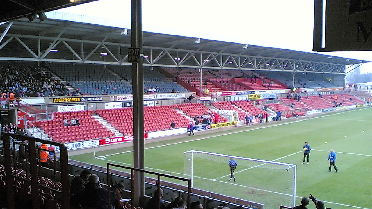 The Wycombe Wanderer: Wrexham - The Racecourse Ground
