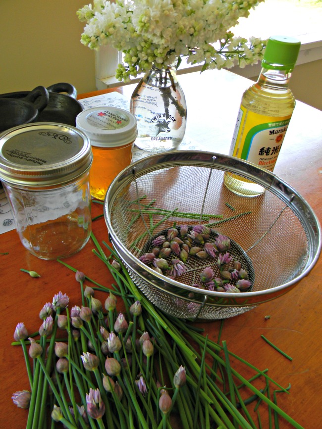 ~ BUTTERED LIPS ~ ©: Making Chive Blossom Vinegar