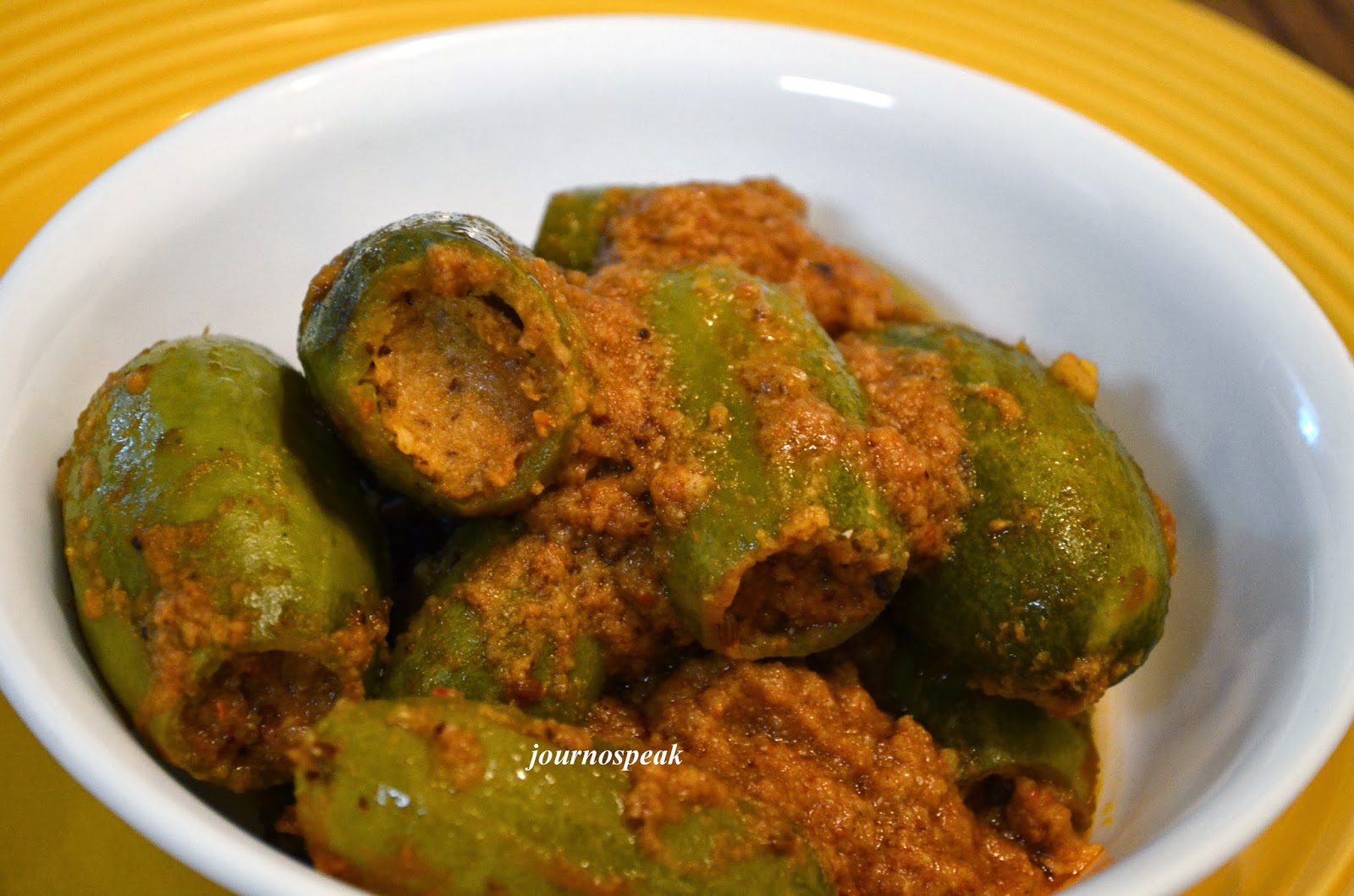 POTOLer DOLMA: STUFFED POINTED GOURD IN A RICH GRAVY - JOURNOSPEAK