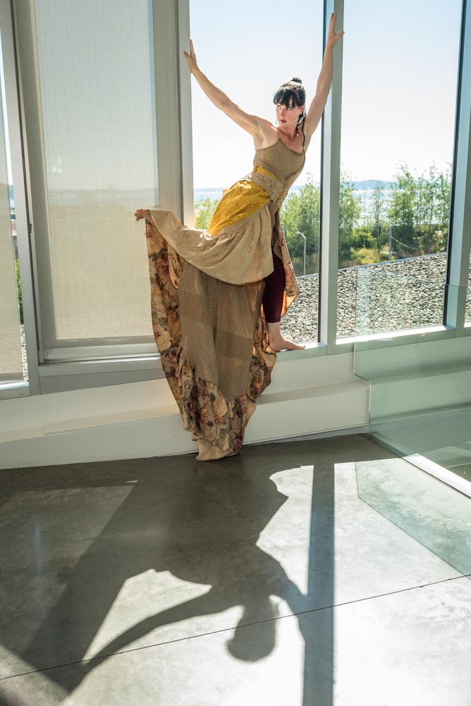 'Round About Seattle: Kimberly Holloway, Dancer