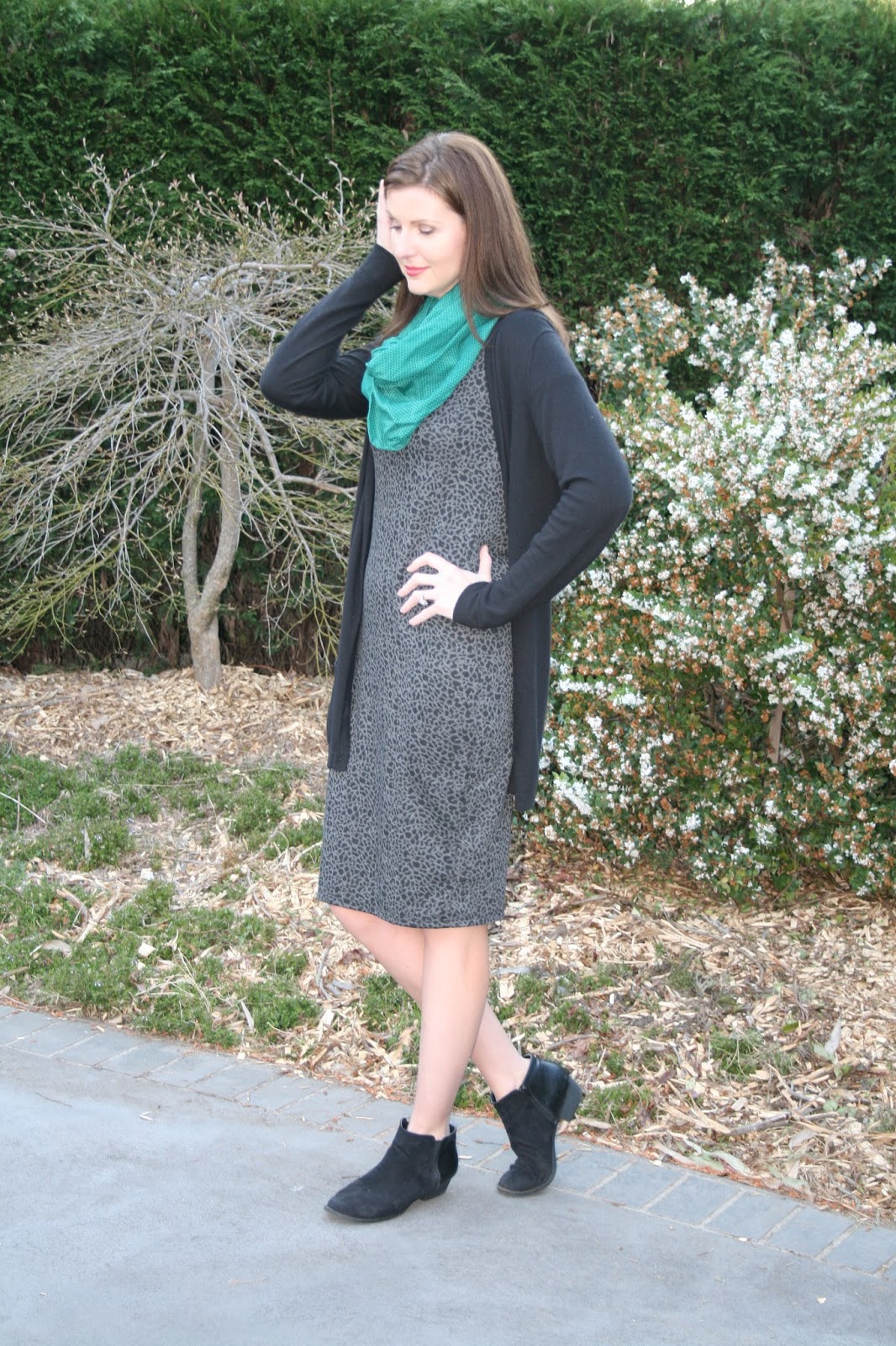 The Tall Mama: The Most Versatile Dress in the World!