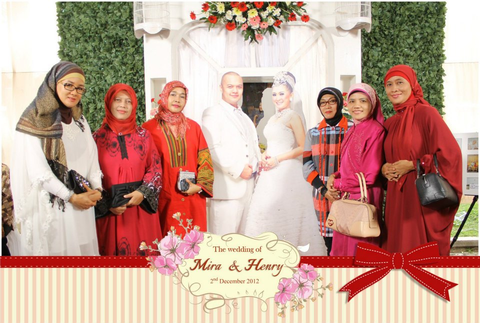 "MOMENT KITA" Photobooth Jogja : PROMO PHOTO BOOTH JOGJA