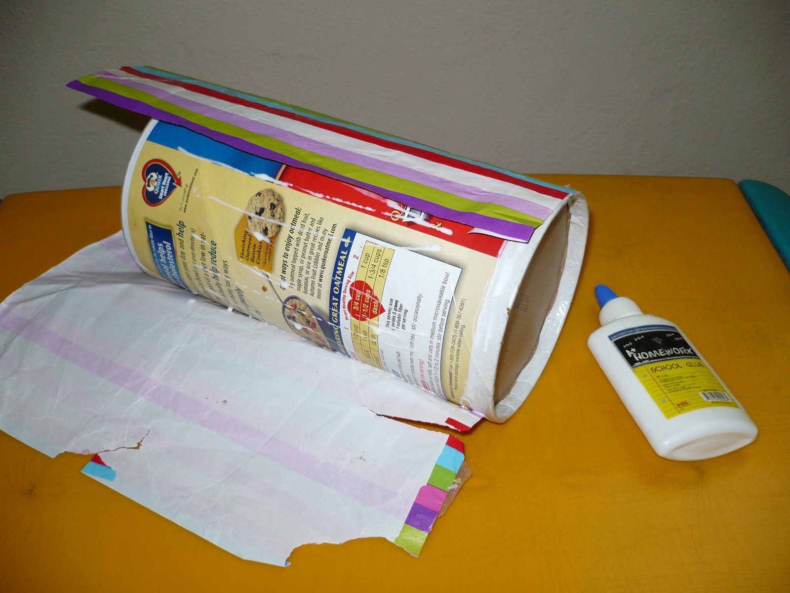Centers and Circle Time: Preschool Oatmeal Box Craft