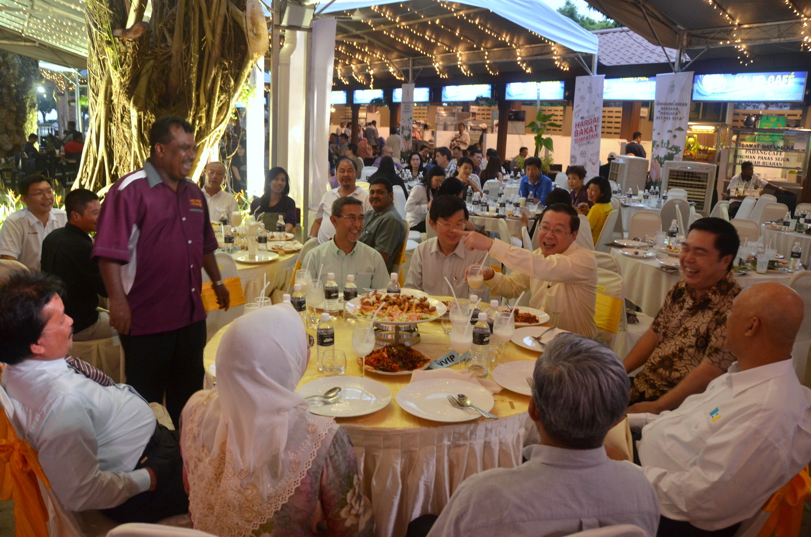 Faqar's blog...: Naik taraf Astaka Kota Selera Padang Kota Lama RM500 ...