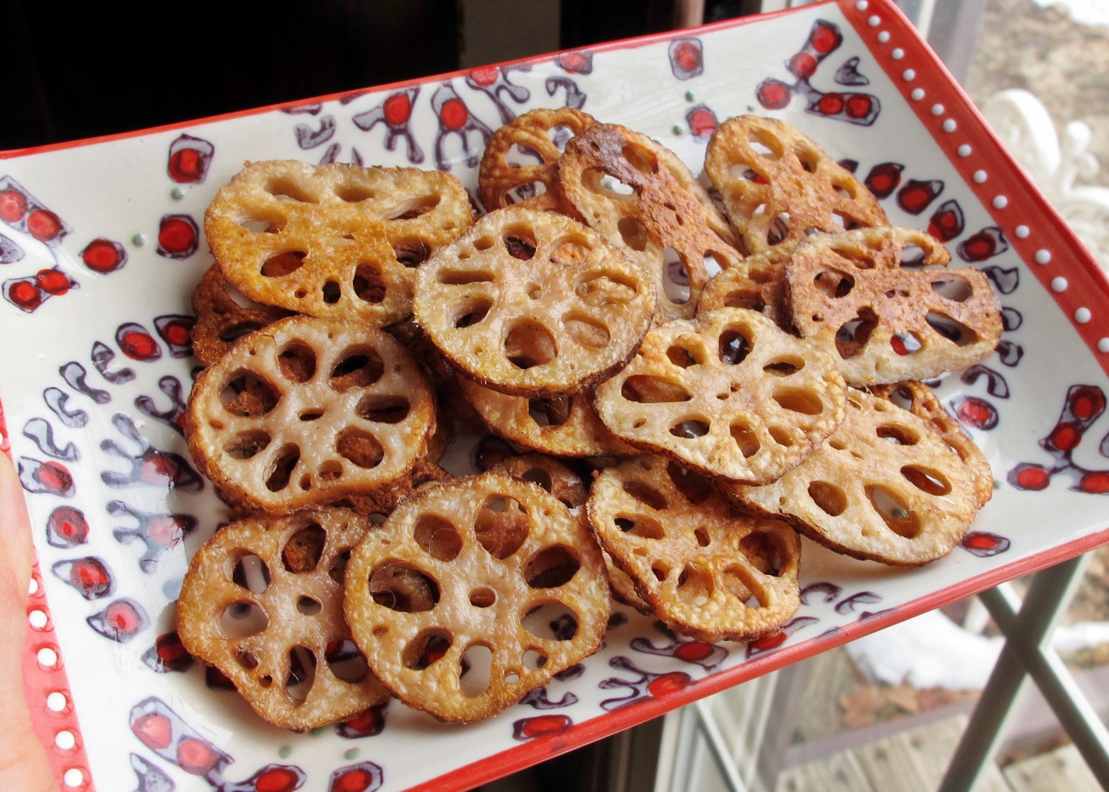 Minneville: Healthful Asian Home Cooking: Lotus root chips