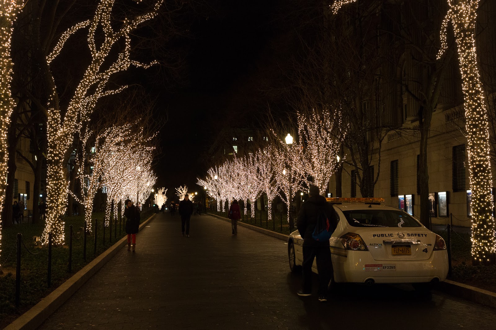 Around Columbia at Night | Photraveldiary