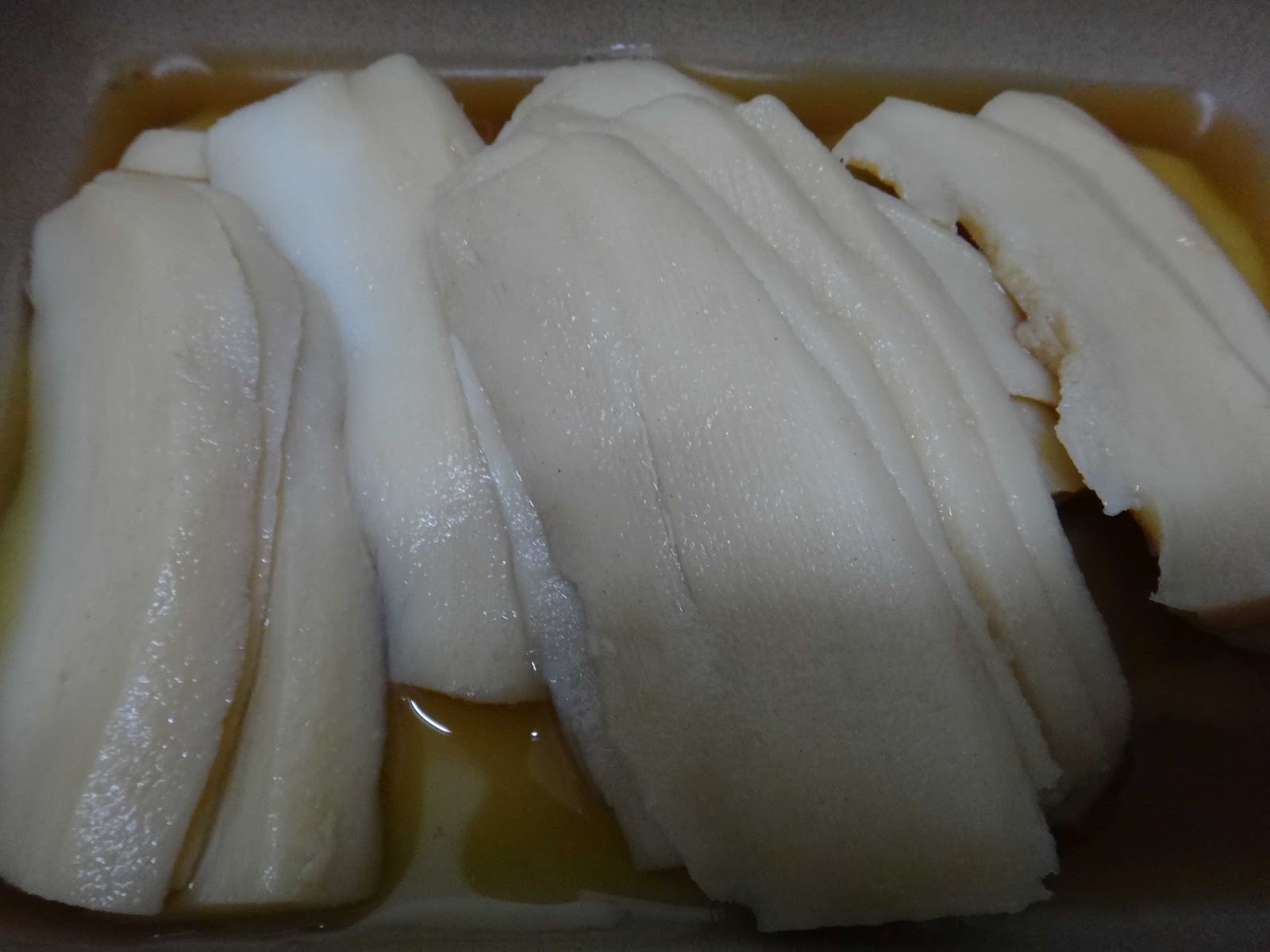 Supersupergirl's Food Reviews: Taiwanese imitation abalone slices