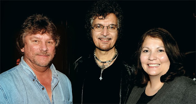 FORGOTTEN HITS: GINO VANNELLI - Live At The Arcada Theater