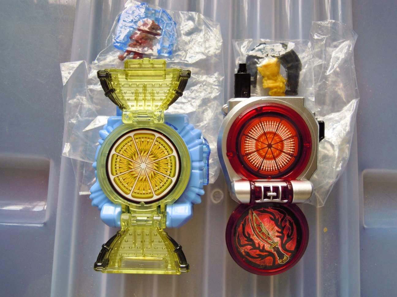 Kamen Rider Gaim Lock Seed Gashapon