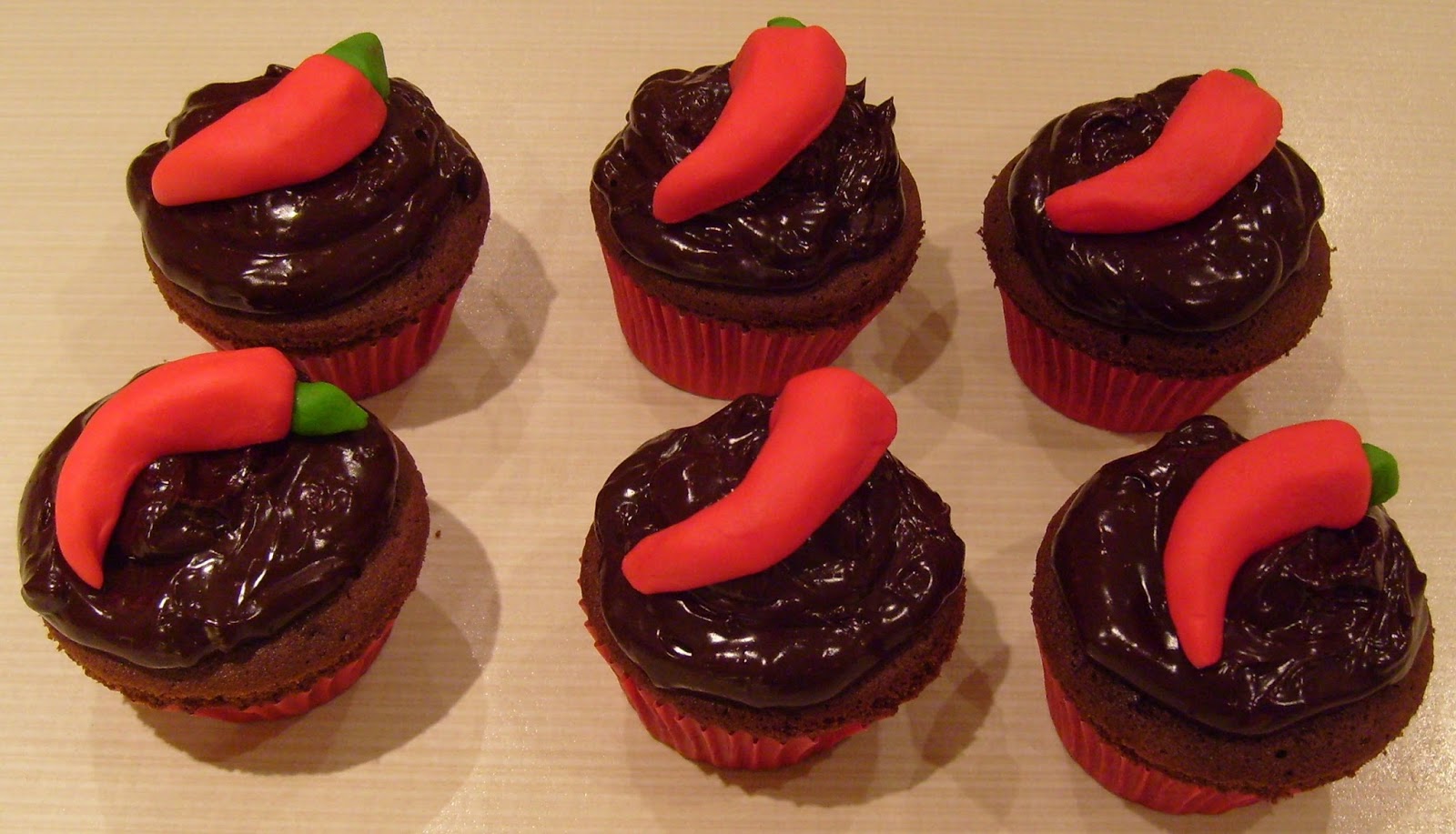 Decorationism: Chilli Cakes