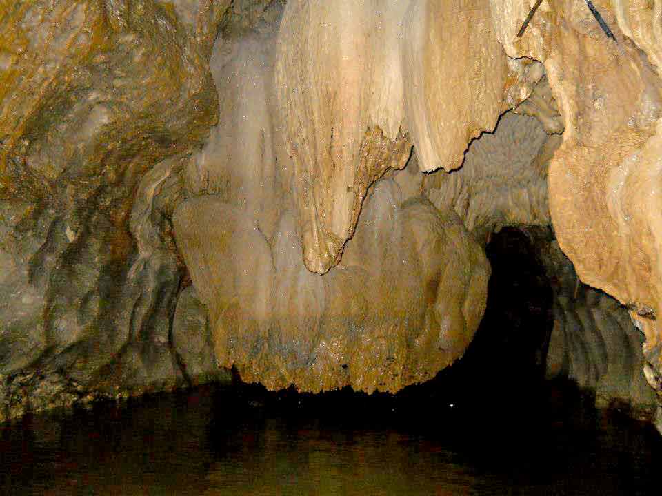 Scenic Philippines: Puning Cave, Dona Remedios, Trinidad-Bulacan