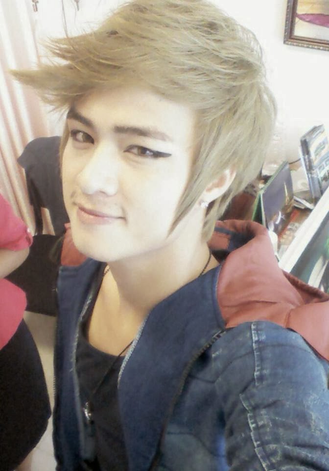 M y a n m a r H u n k s: Aung Lay, Si Thu Win and Han Lin Thant ...