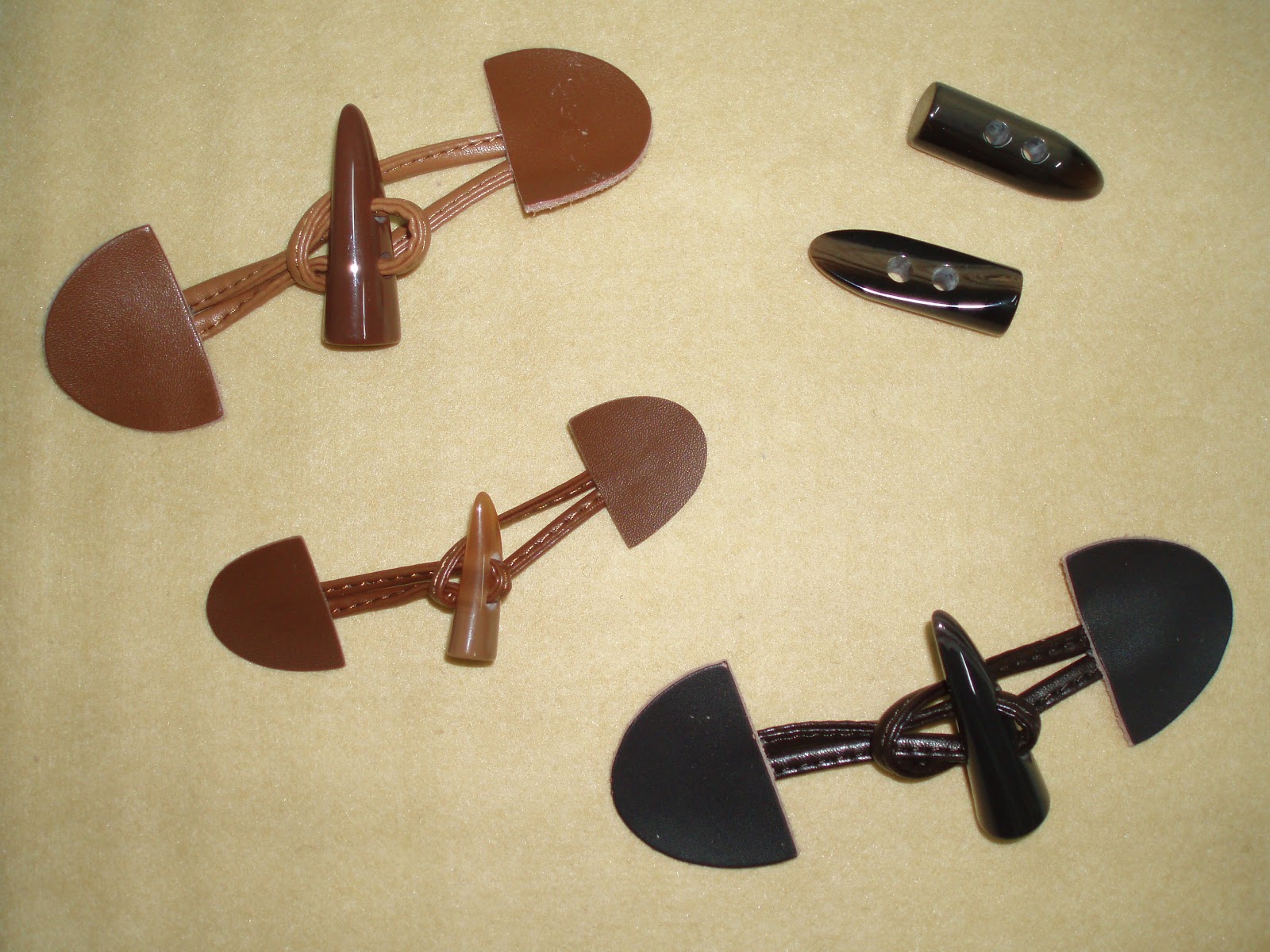 Merceria Aldaba: ALAMARES