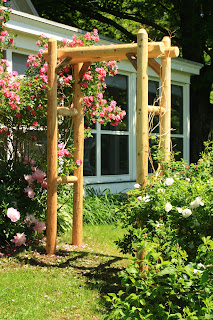 Go Rustic!: Custom Cedar Arbor