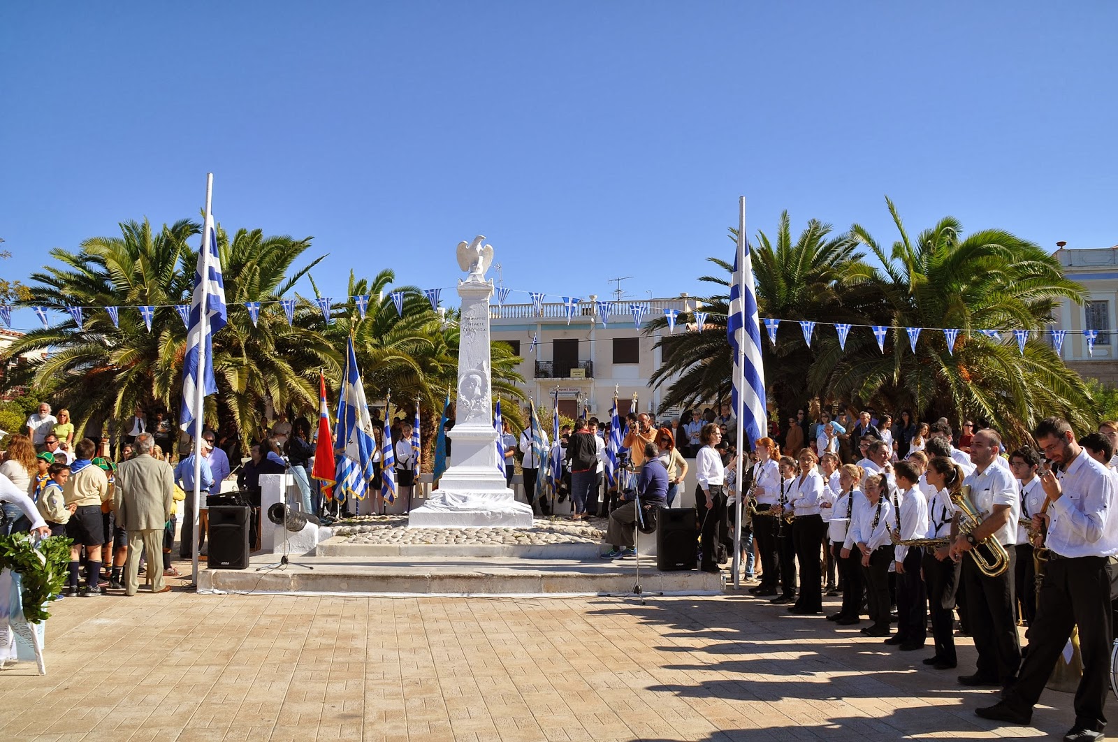 aiakosrex: Η ΣΗΜΑΣΙΑ ΤΟΥ ΟΧΙ ΣΤΗΝ ΕΚΒΑΣΗ ΤΟΥ Β ΠΑΓΚΟΣΜΙΟΥ ΠΟΛΕΜΟΥ