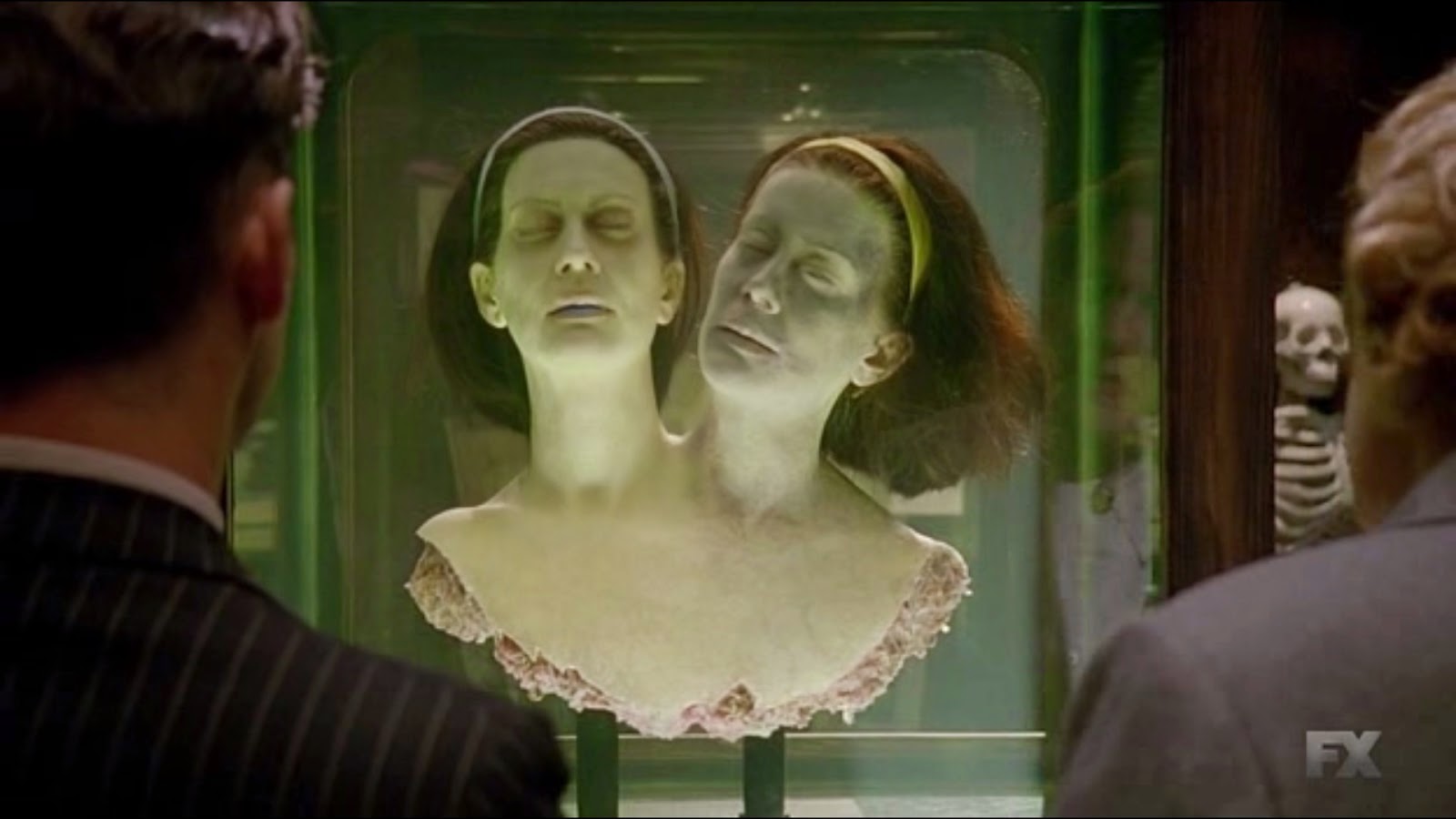 American Horror Story: Episodes 4 and 5 - Ozine