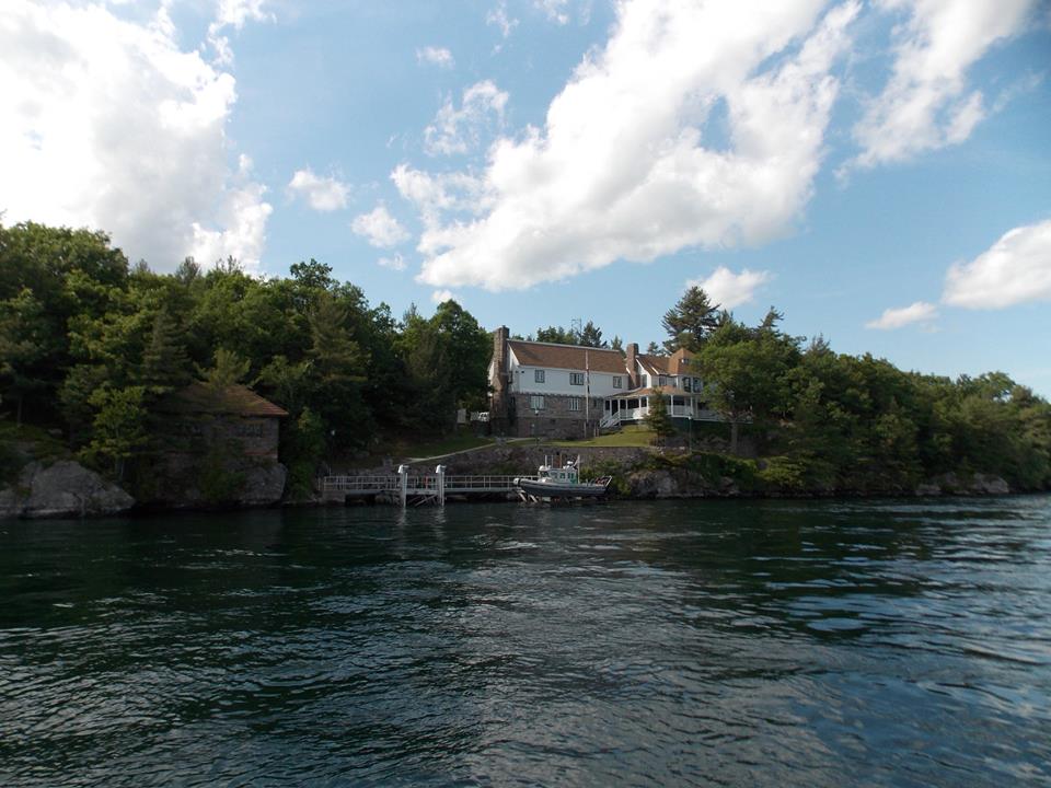 CHINAR SHADE : A VISIT TO THOUSAND ISLANDS IN ST. LAWRENCE VALLEY ...