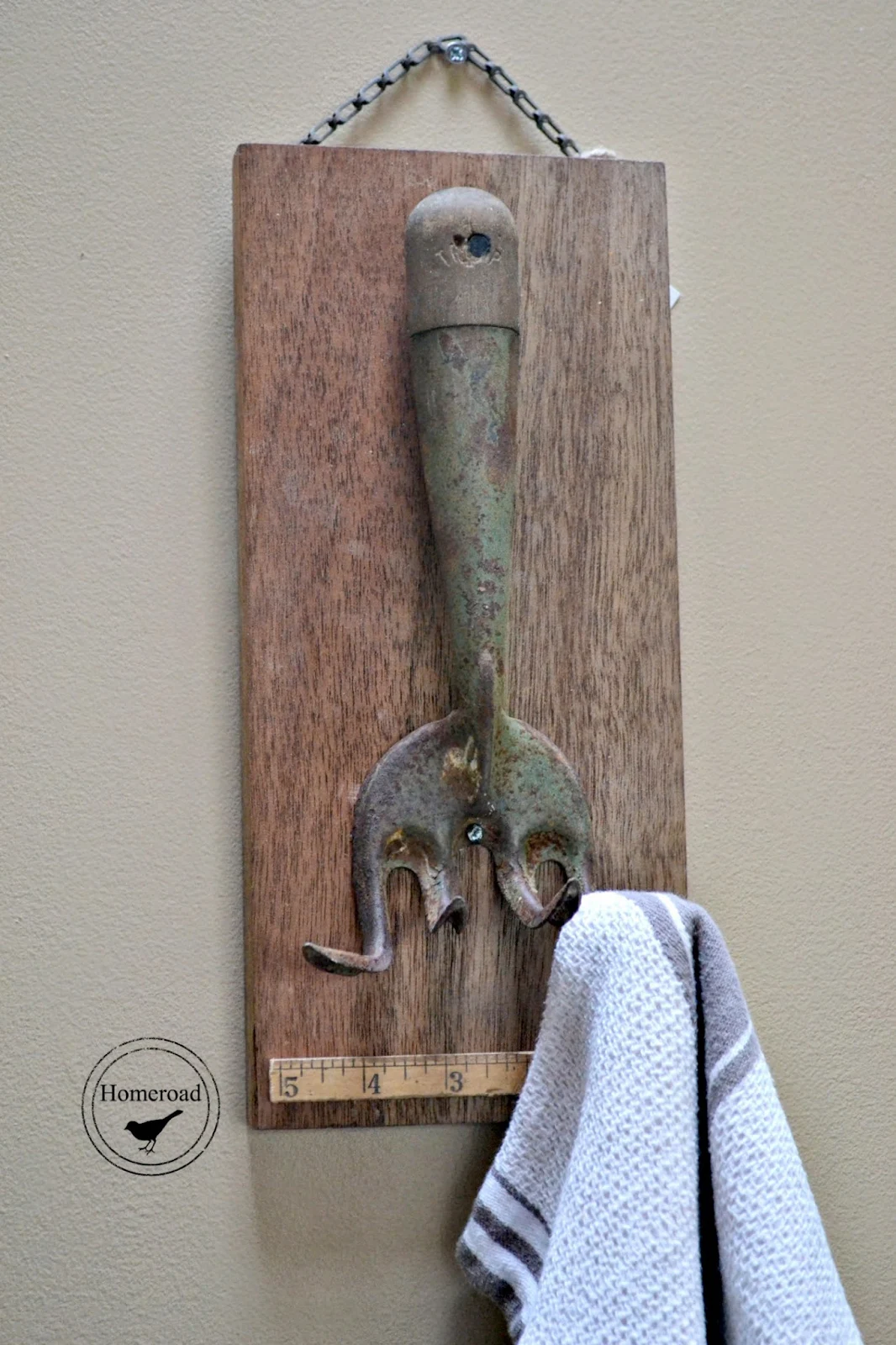 How to Make Hooks From Vintage Rakes