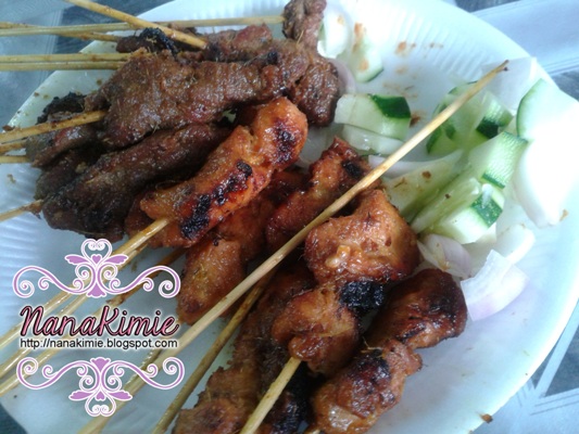 nanakimie :::: menikmati Satay Willy & Burger Bakar Abang Burn @Ramal ...