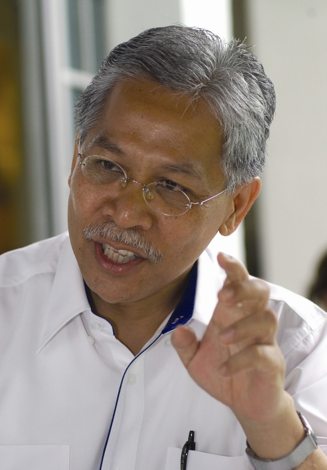 BAHASA ITU INDAH: ISU PENDIDIKAN : Banyak Manfaat Penggabungan ...