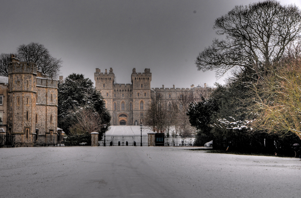 Queens of England: Palaces in the Snow: Windsor Castle