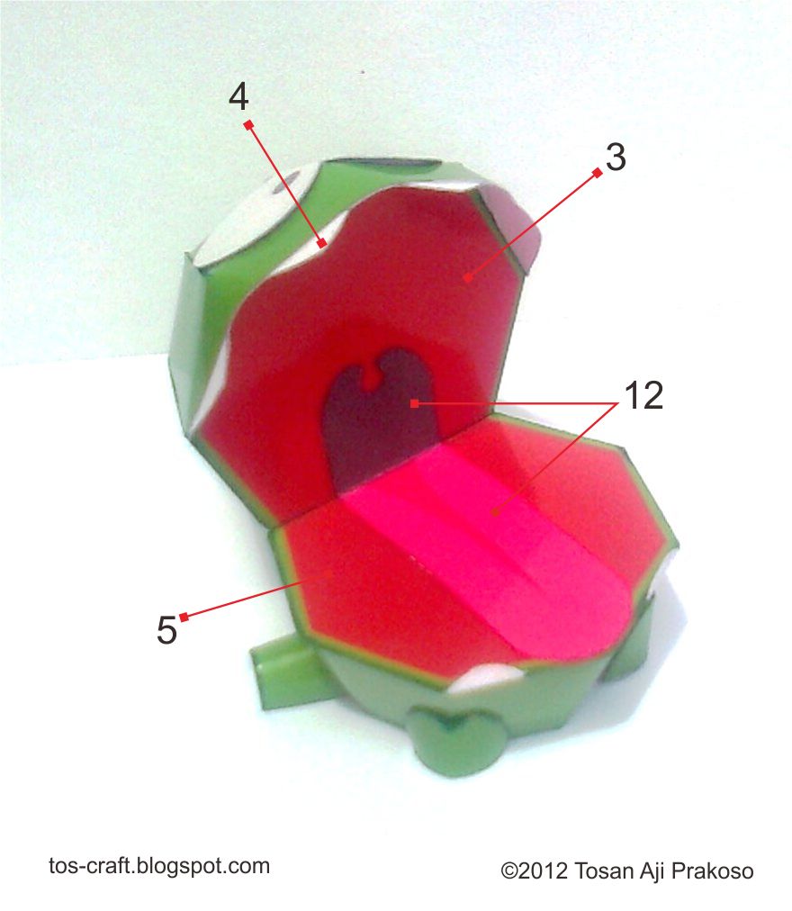 Tos-craft: Om Nom (Cut the Rope) Papercraft